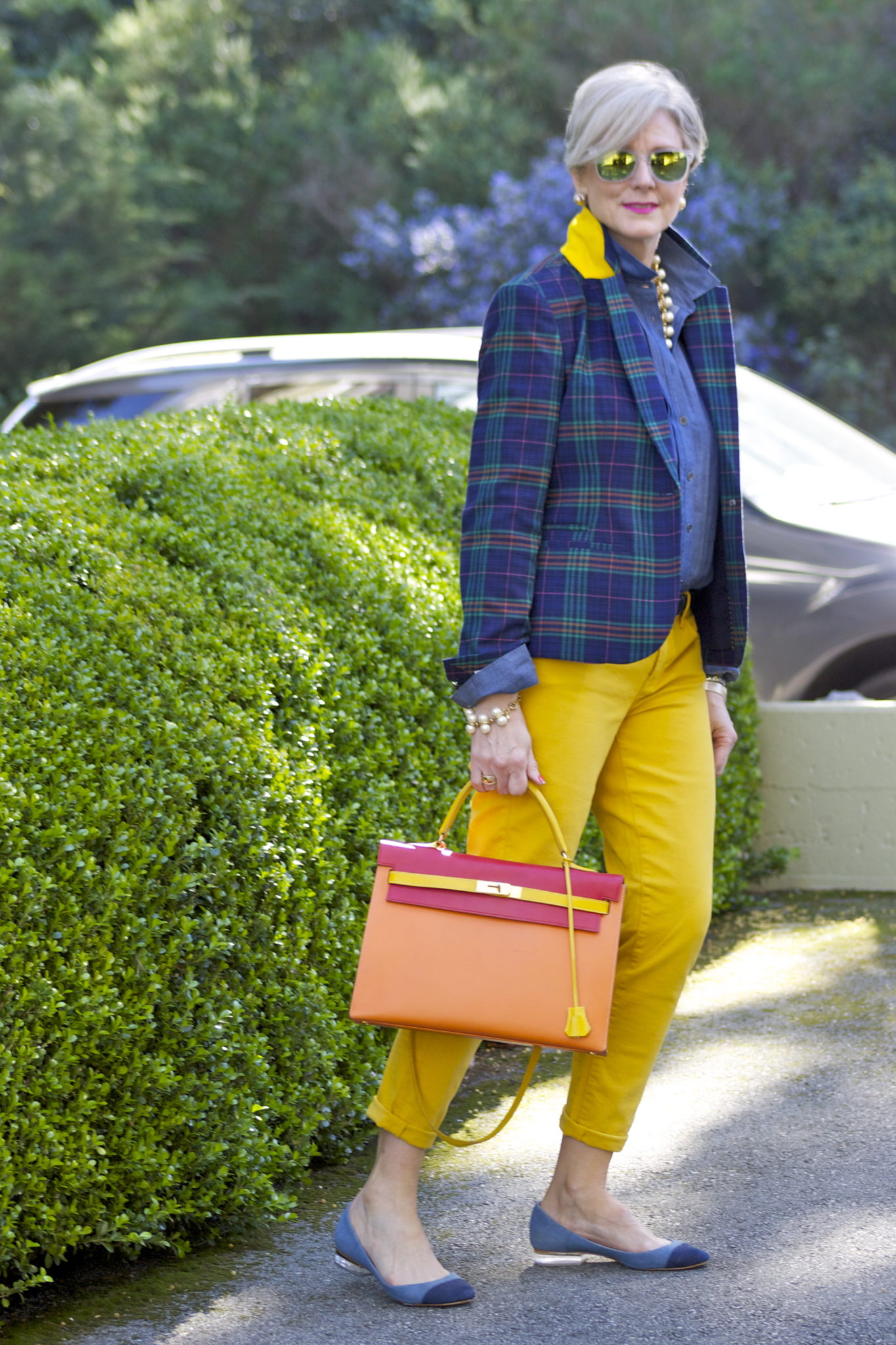 5 style tips for an effortlessly chic and elegant look all year round