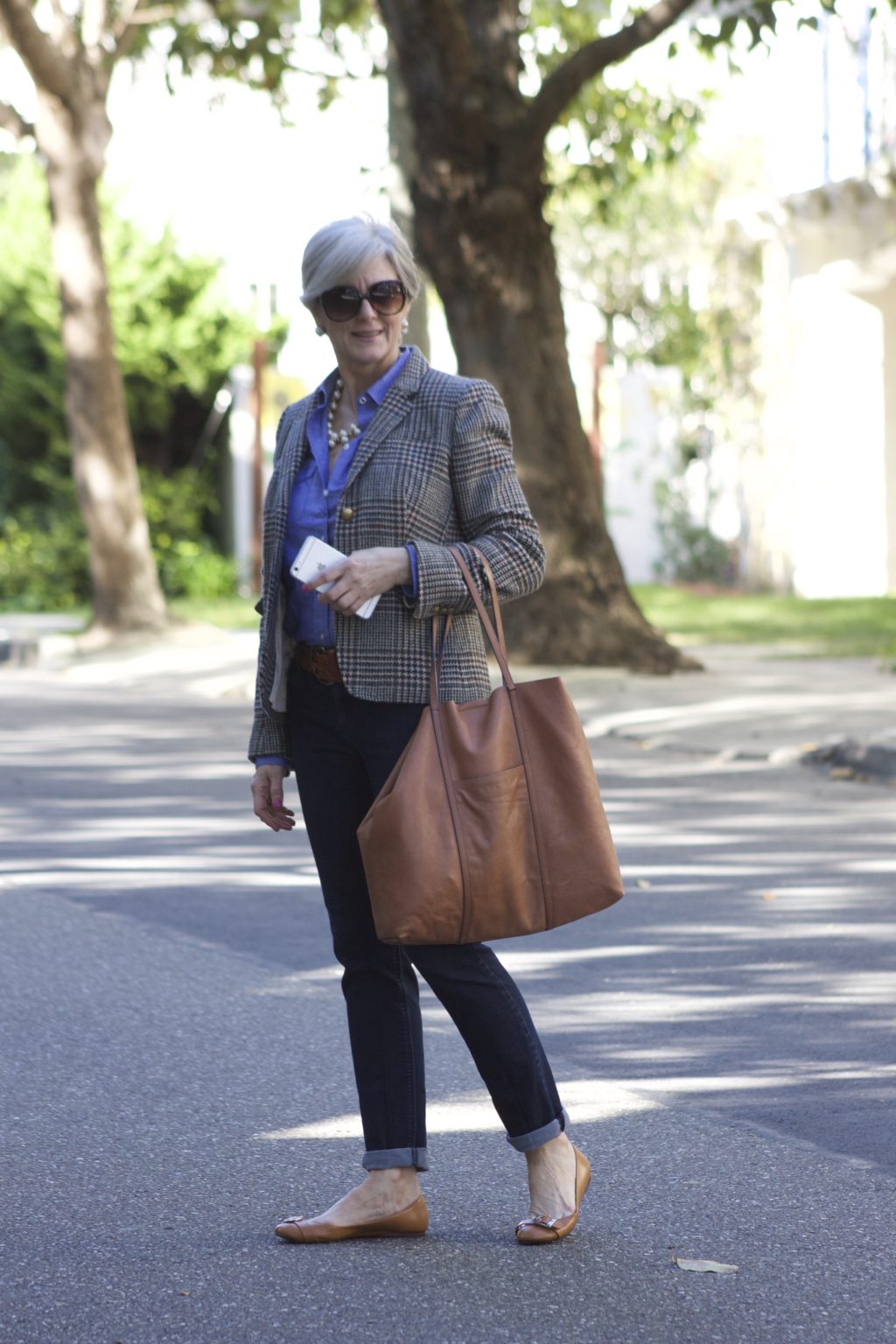 5 style tips for an effortlessly chic and elegant look all year round