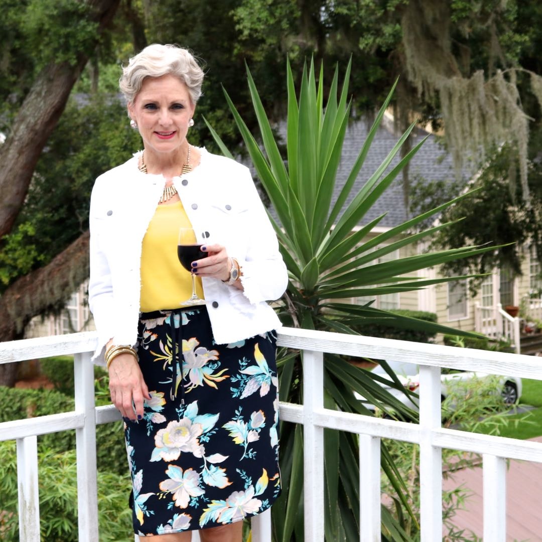 what to wear for a weekend getaway - Style at a Certain Age
