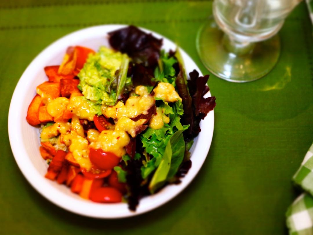 fridays with oscar | buddha bowls and grog - Style at a Certain Age