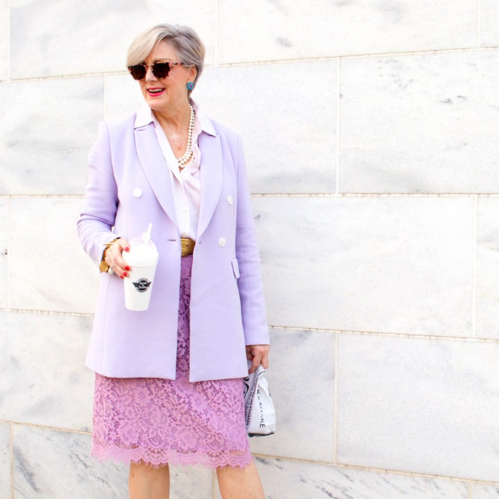 5 fall wardrobe essentials | the sunday brief - Style at a Certain Age