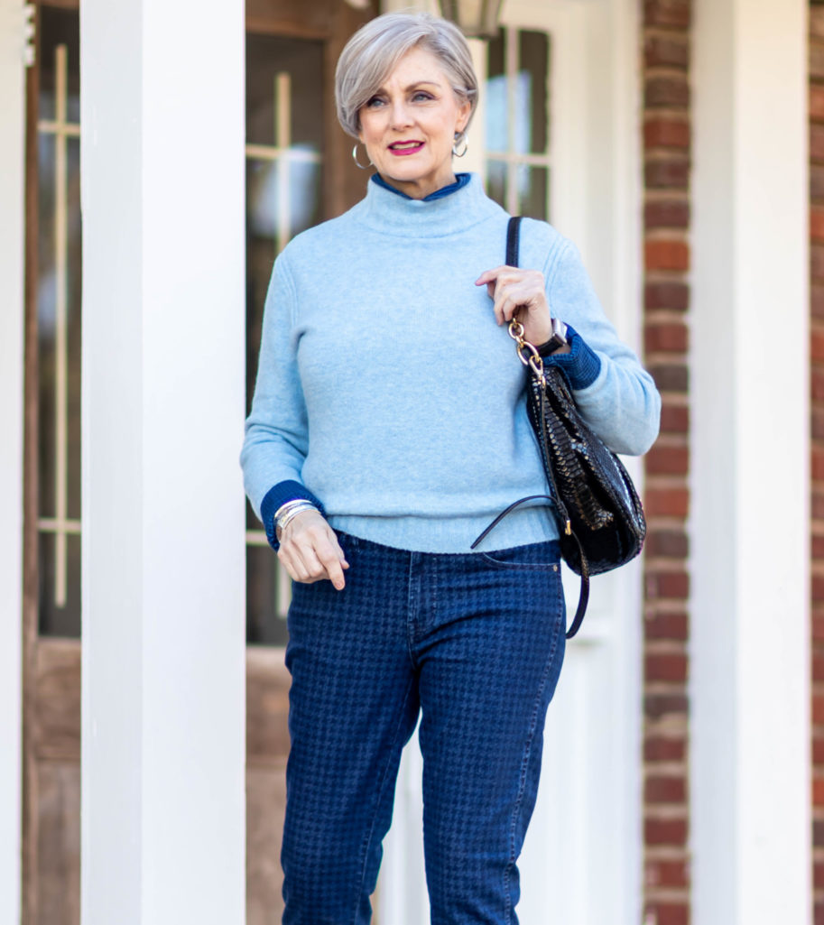 How to dress preppy in the winter. Improve your wardrobe with these items.