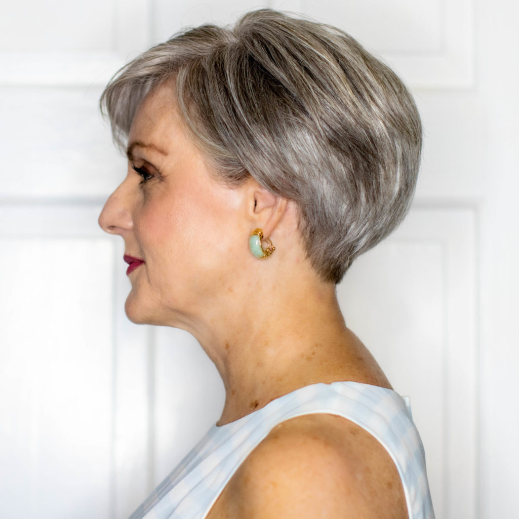 A look at my new haircut and back to summer style basics