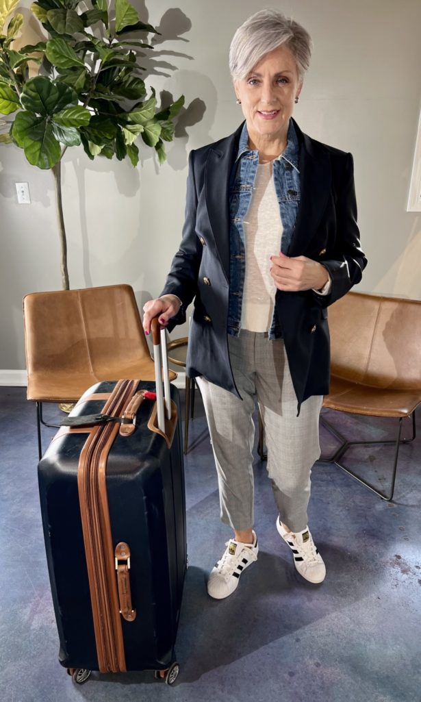 5 Travel Outfit Ideas for Spring