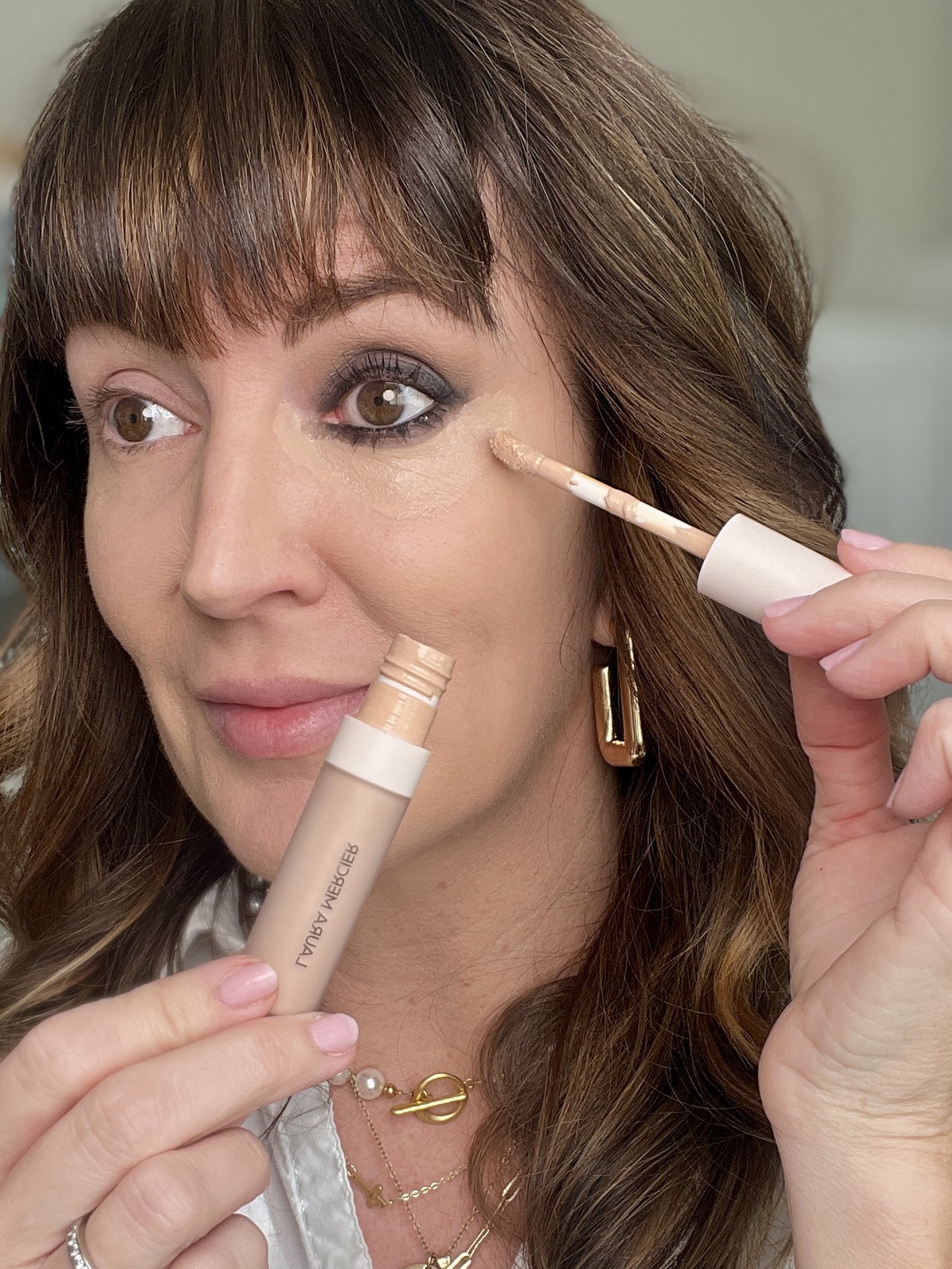 Step-by-Step Guide to a Sultry Smokey Eye