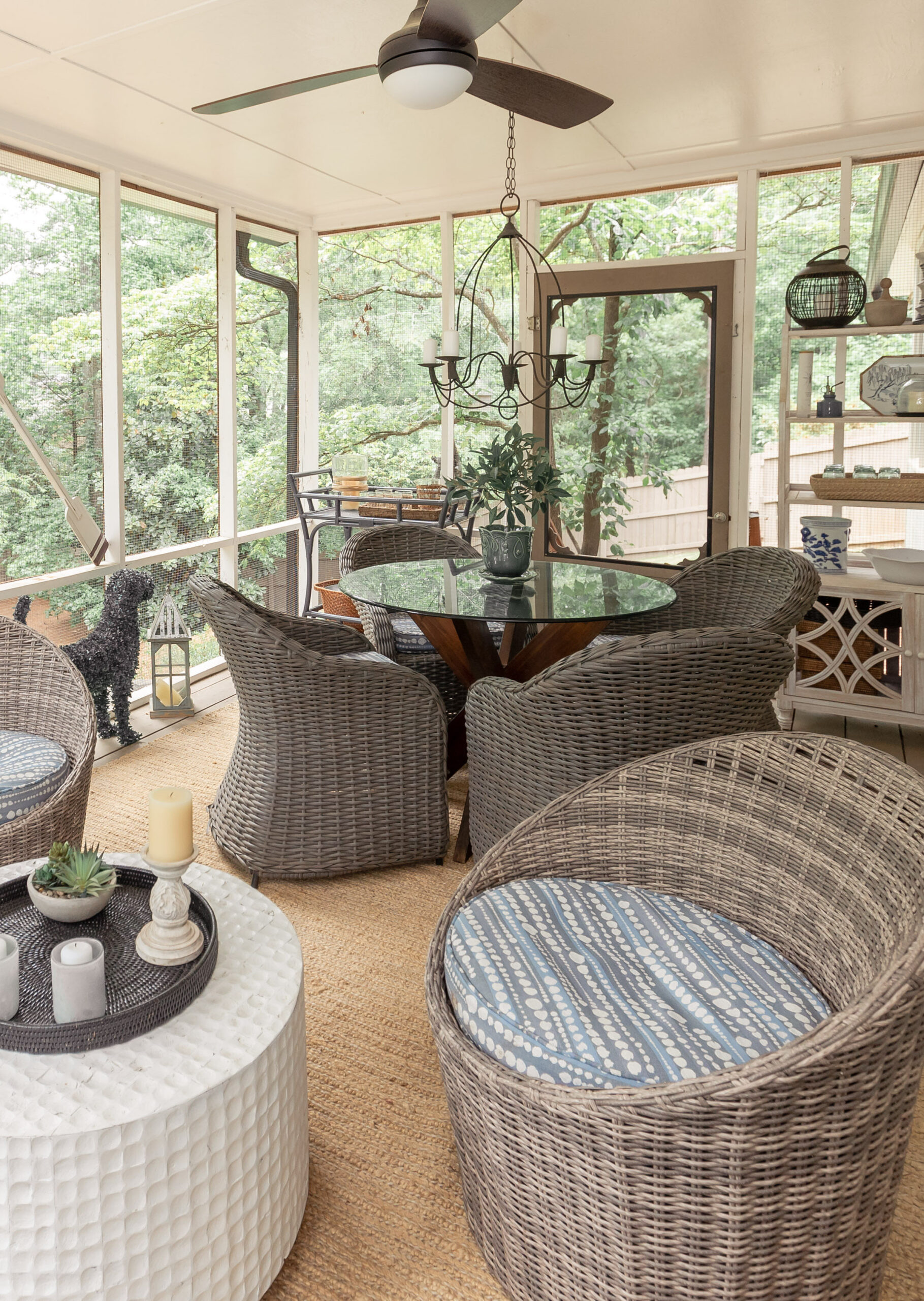 Spring Patio Decor: Outdoor Living Essentials for a Stylish Backyard