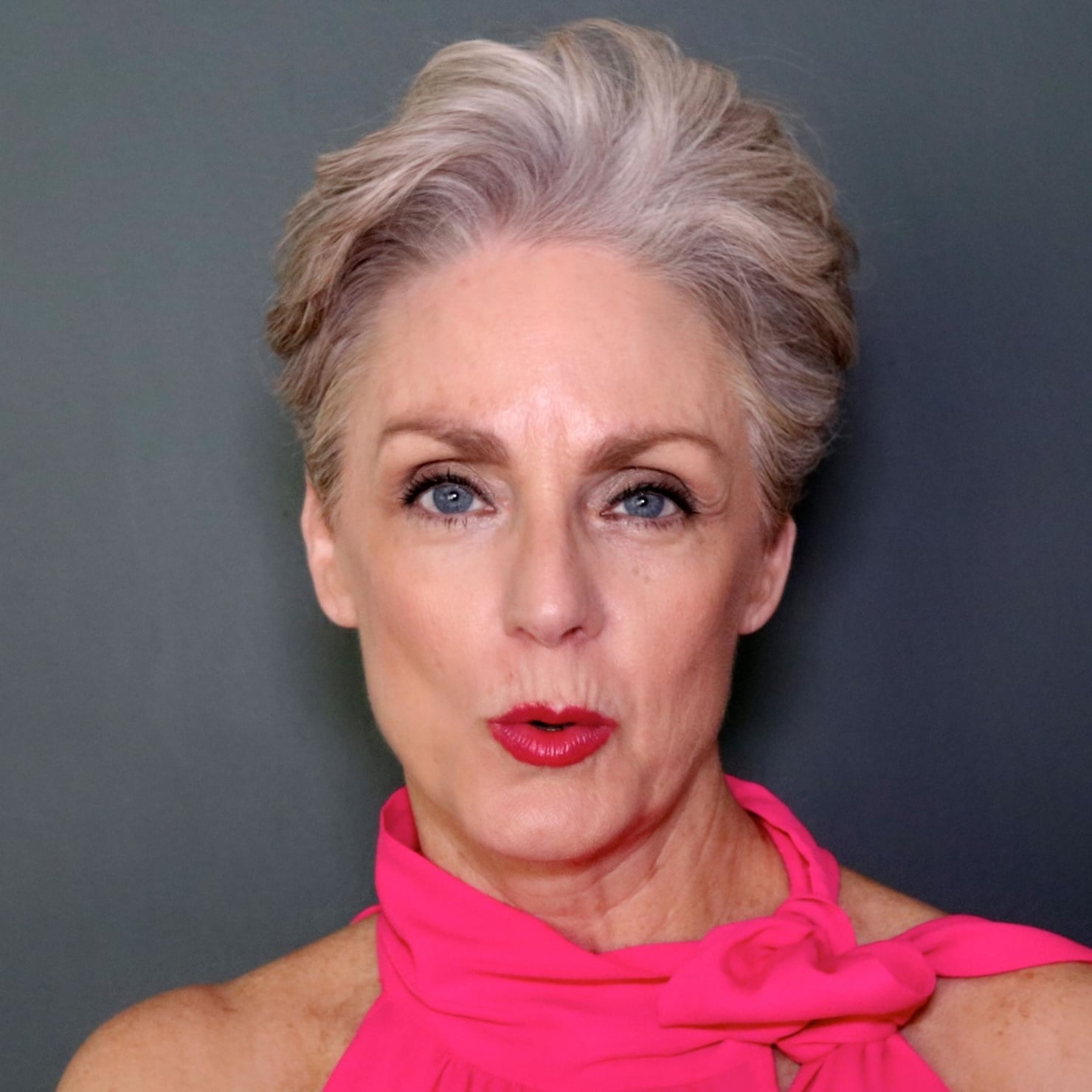 How to Style a Pixie Cut with Volume, Texture & Confidence - Style at a ...