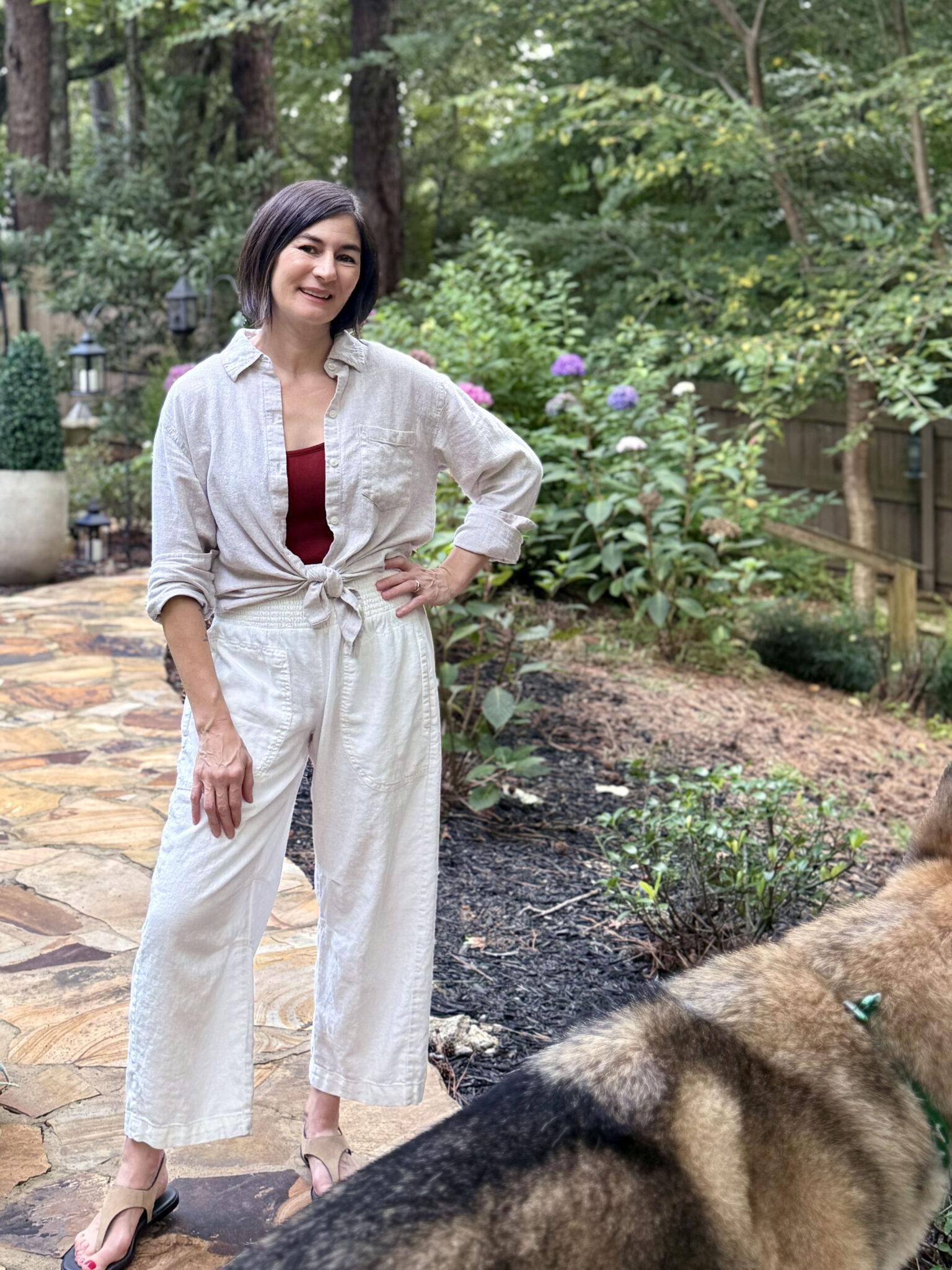 August Style – Casual Looks, Cucumber Cooler & Zucchini Fritters